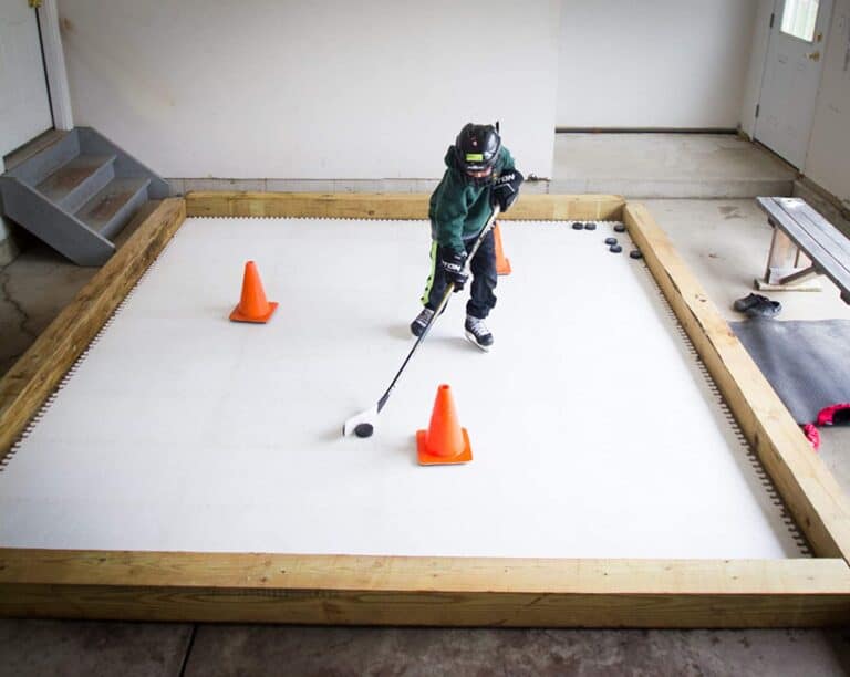 Beginners Guide: Backyard Ice Rink - Suburbs 101