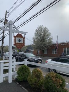 The Truth About Living in Armonk, NY (Infographic) - Suburbs 101