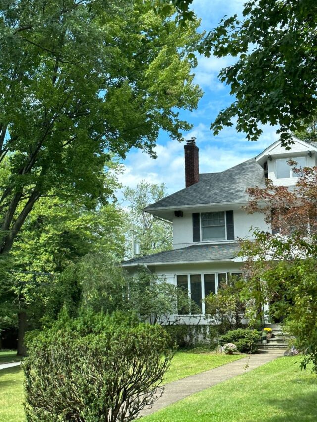 10 Best New York City Suburbs to Live in for Families (2025) - Suburbs 101