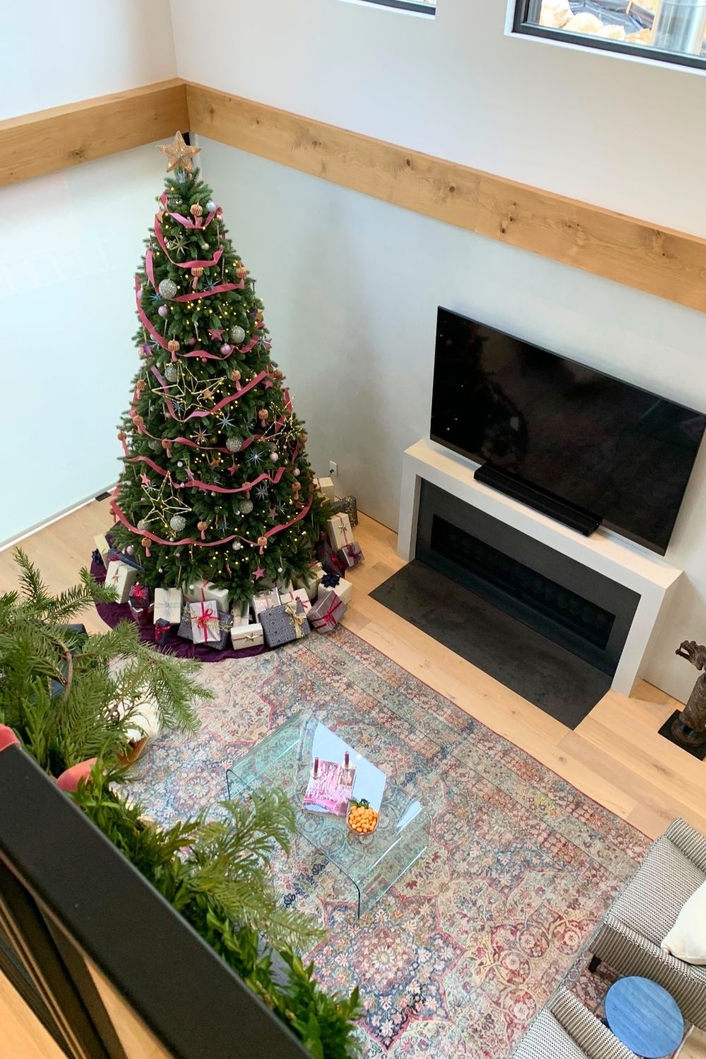A Contemporary Pink and Gold Christmas House Tour in CT - Suburbs 101