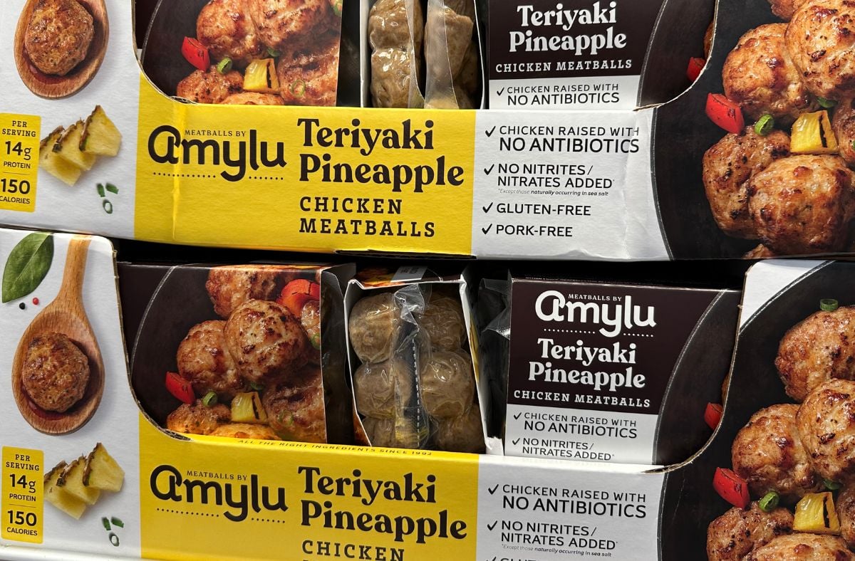 30 Easy Costco Party Snacks & Appetizers to Feed a Crowd - Suburbs 101