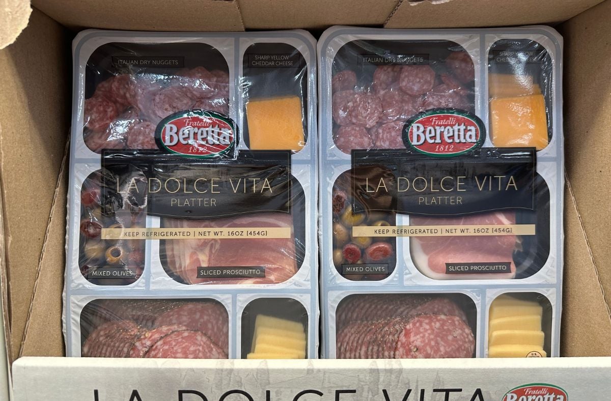 30 Easy Costco Party Snacks & Appetizers to Feed a Crowd - Suburbs 101