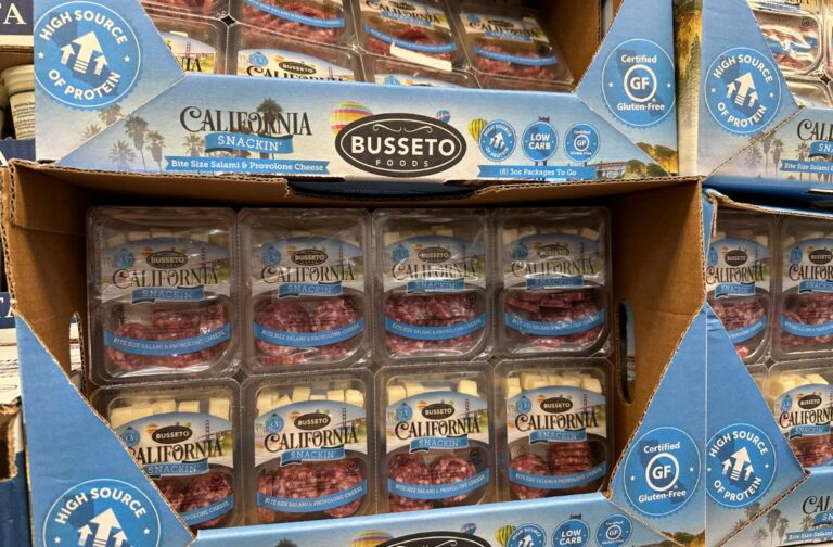 22 Easy Beach Picnic Foods to Buy at Costco - Suburbs 101