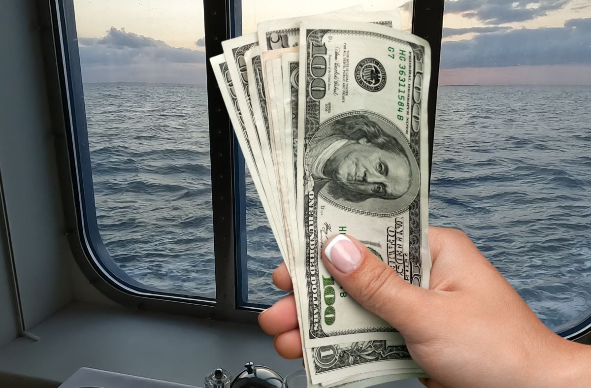 How Does Onboard Credit Work on Cruises? - Suburbs 101