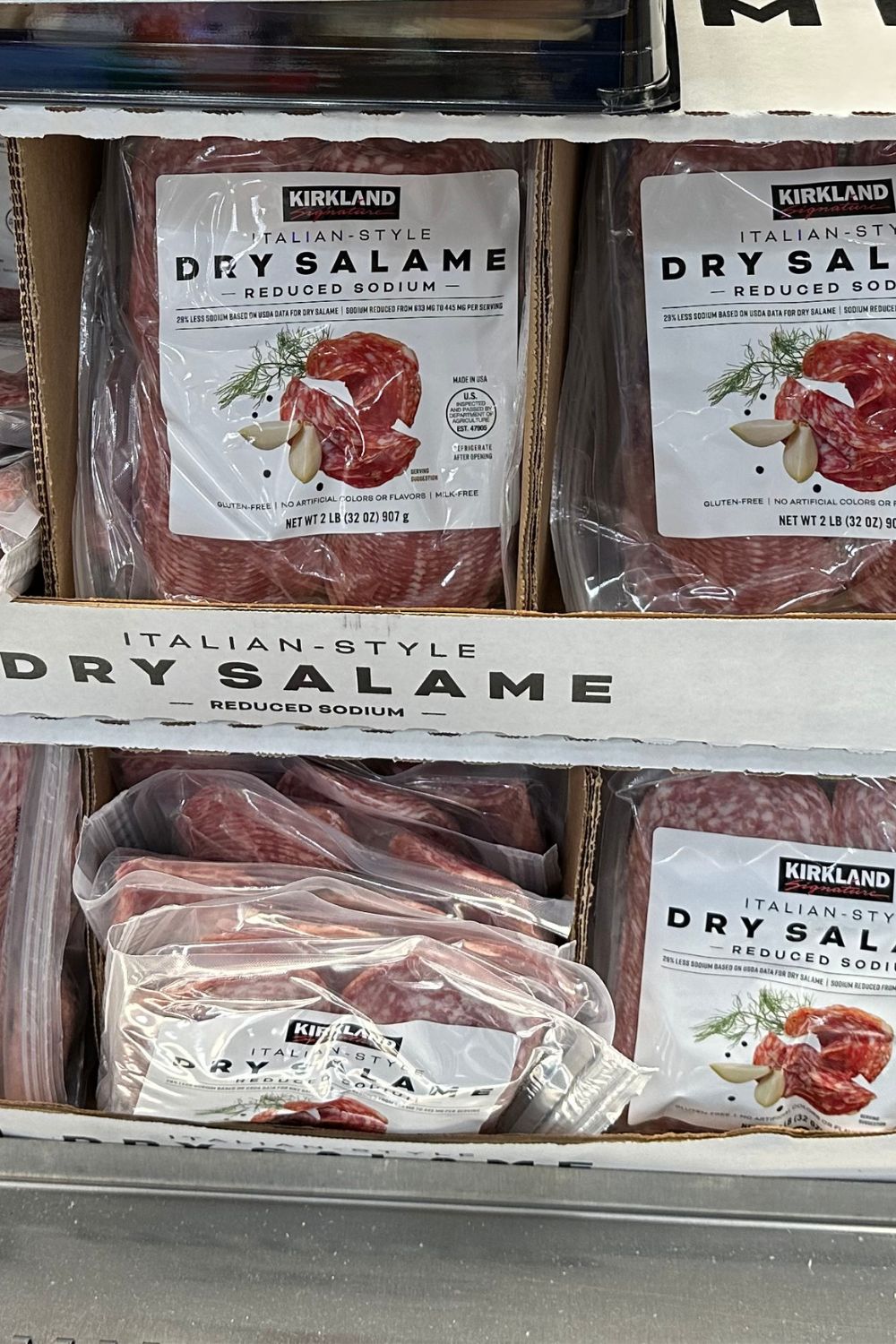 39 Easy Christmas Charcuterie Board Ideas from Costco (with prices) - Suburbs 101