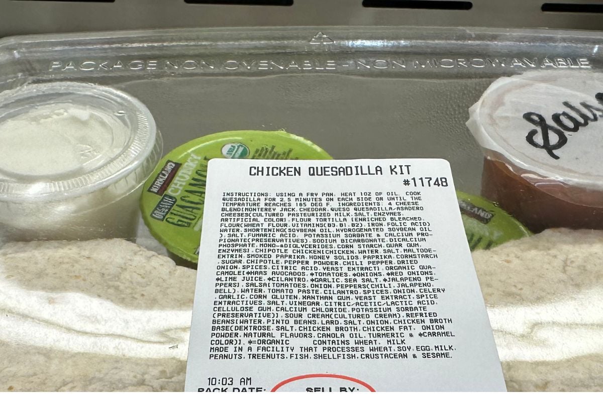 33 Easy Football Party Foods from Costco for Game Day and Tailgate ...