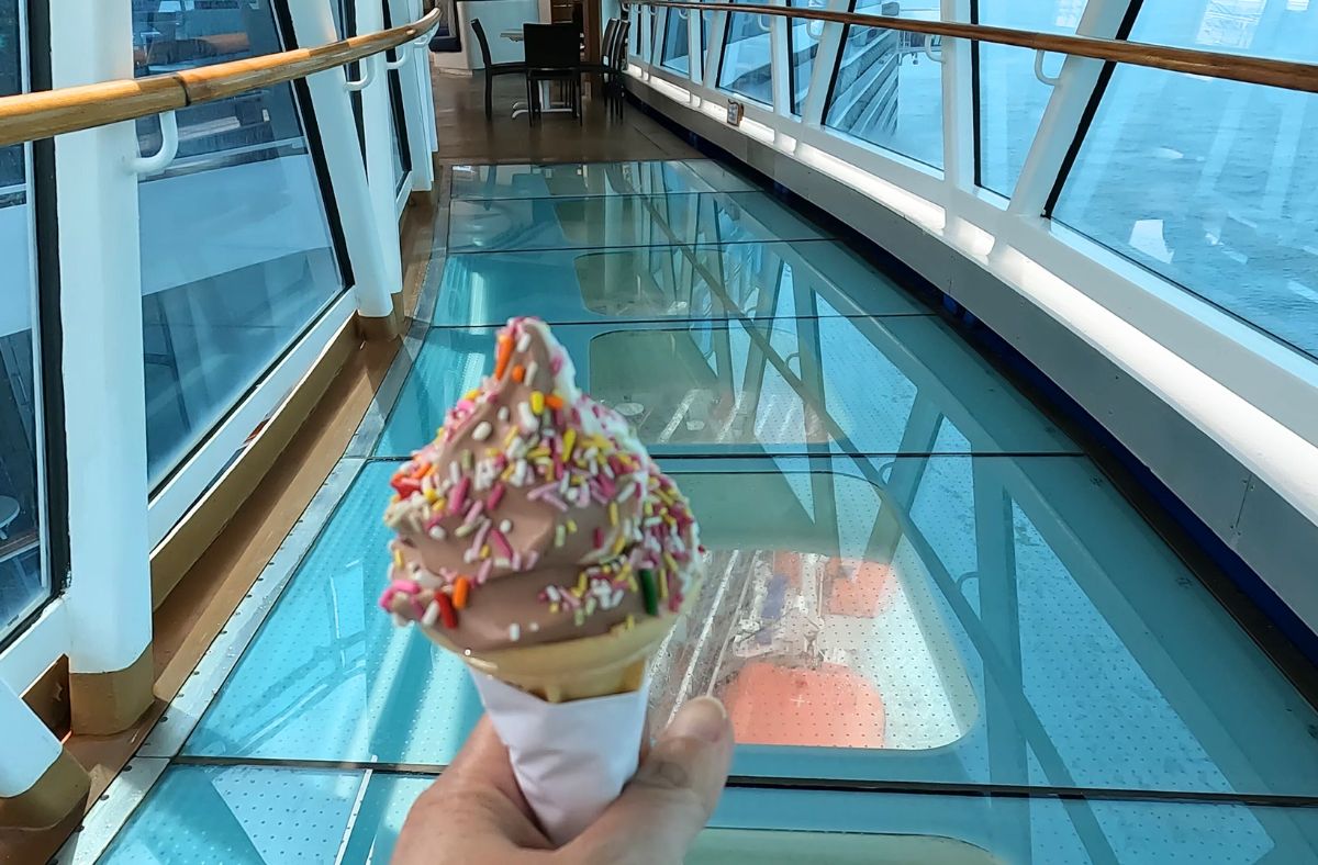 13 Things First Time Cruisers Find Most Surprising About Cruise Buffets ...