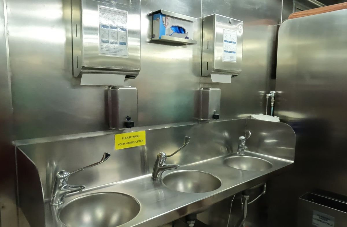 17 Fascinating Things to See Behind the Scenes Princess Cruise Kitchen ...